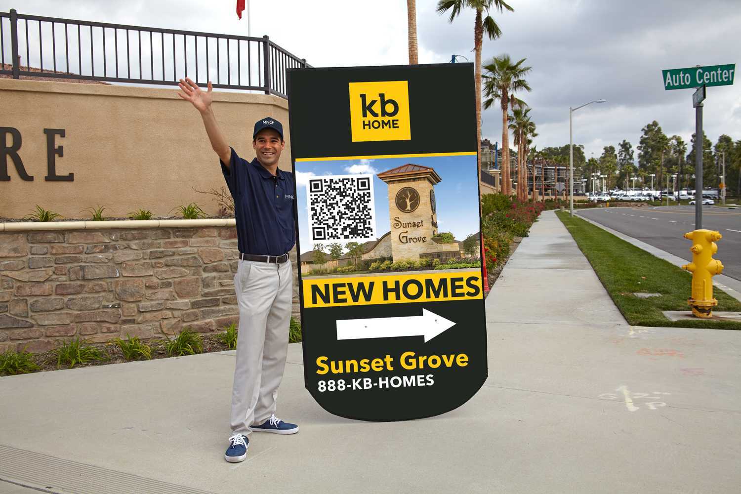 The best way to get extra foot traffic | Sign Spinners